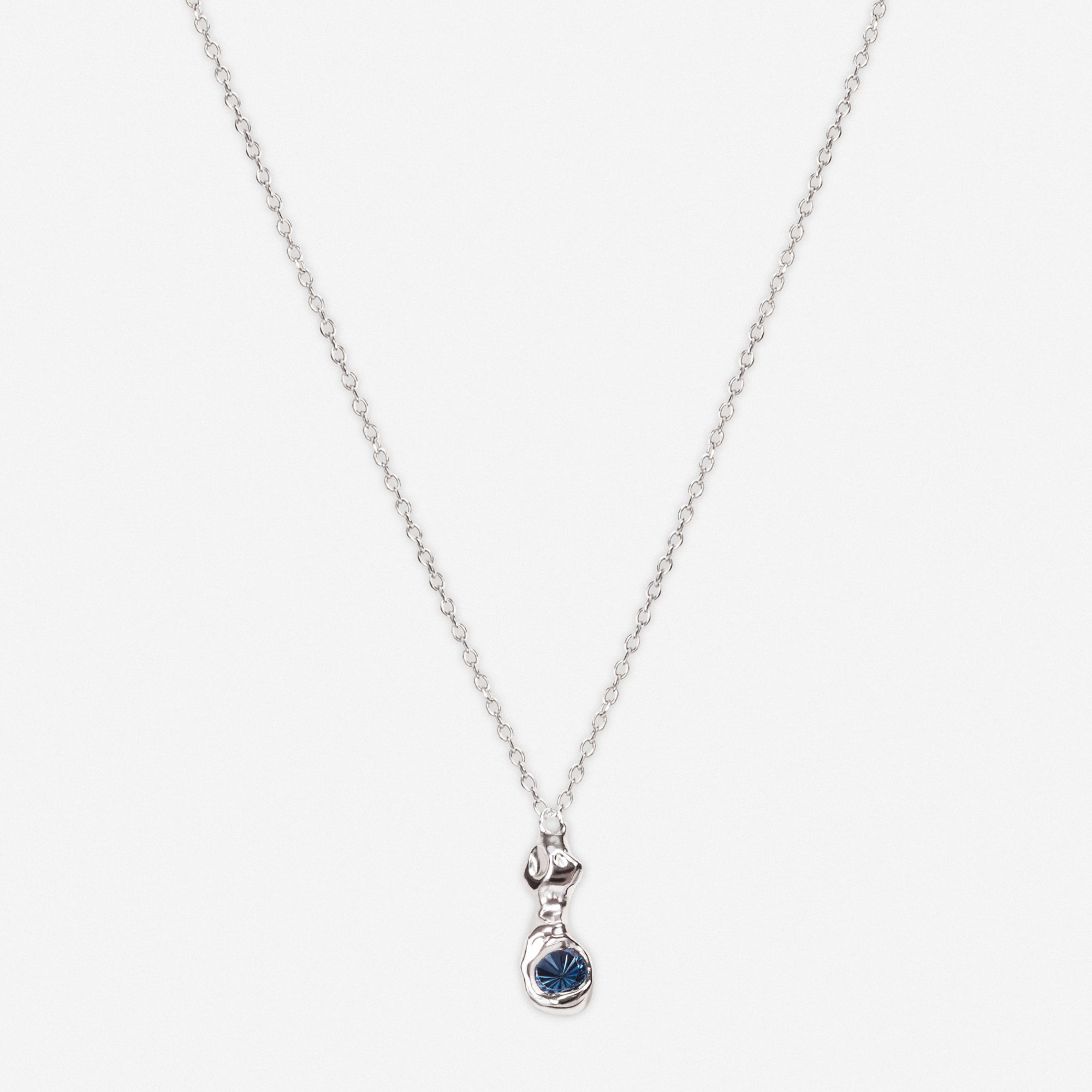 GINA NECKLACE
